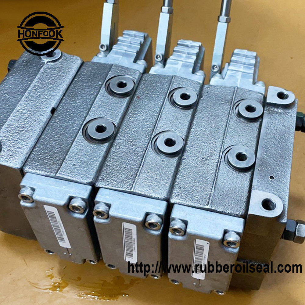 PVG32 Multi - Way Valve Spot 35Mpa Proportional Valve For Ship Crane ...